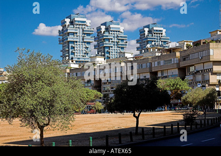 Kikar Hamedina Hamedina circle Tel Aviv Israel Exclusive shopping ...