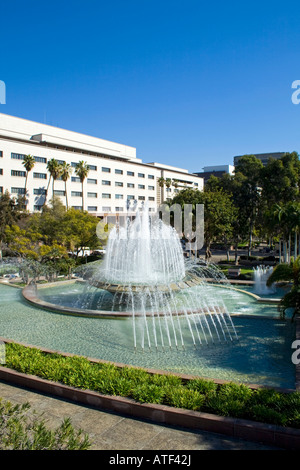 Civic Park, Kenneth Hahn Hall of Administration, Downtown Los Angeles ...