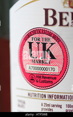HMRC UK alcohol excise duty tax label logo on a bottle of gin Stock ...