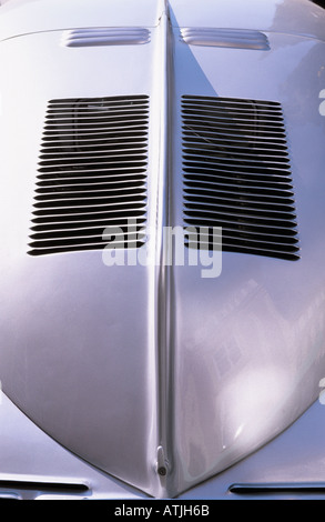 TATRAPLAN CAR THE ORIGINAL FAMOUS THROUGH HANZELKA AND ZIKMUND WORLD ...