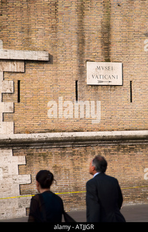 Sign, Vatican Museums, Vatican City Stock Photo - Alamy