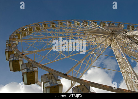 The Nottingham eye, ferris wheel in Nottingham's old market square ...