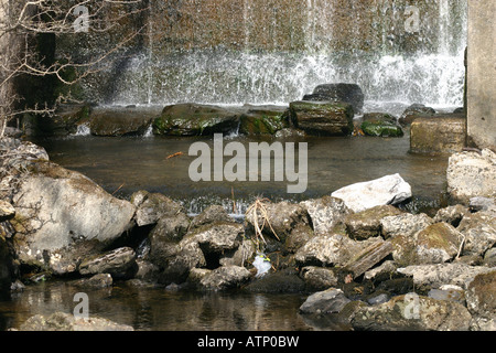 tarn victorian reservoir dam wall sluice dead wood Stock Photo - Alamy