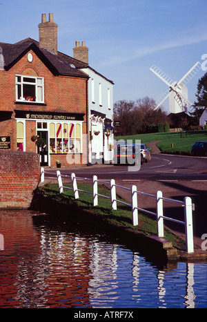 Duck Pond And Bridge Finchingfield Essex Stock Photo - Alamy