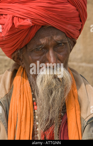 Portrait of Hindu religious man with flowing white beard and wearing ...