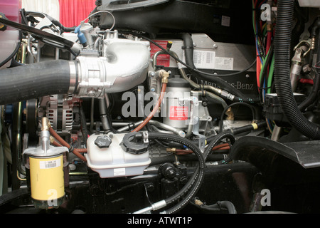 Mercedes Benz diesel engine in a new american truck Stock Photo - Alamy