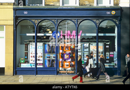 People walking past HMV shop along Queen Street in Cardiff City Stock ...