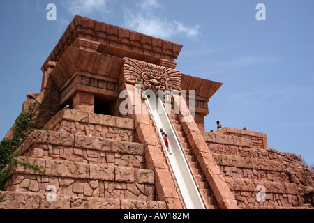 Leap of Faith waterslide from the top of the Mayan Temple Atlantis ...