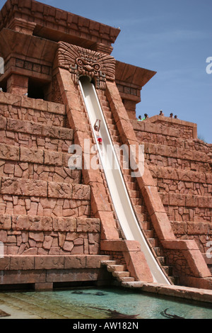 Leap of Faith waterslide from the top of the Mayan Temple Atlantis ...