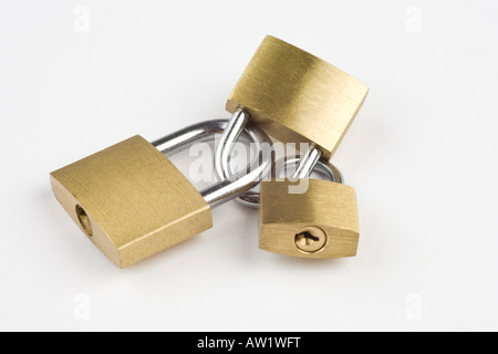 2 interlinked padlocks Stock Photo - Alamy