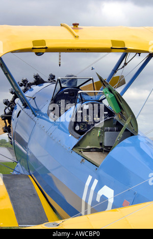 The US Army WW2 Stearman Basic Flight training Bi Plane Stock Photo - Alamy