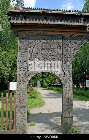 Székely gate, wood carvings, memorial for Hungarian writer Tamási Áron ...