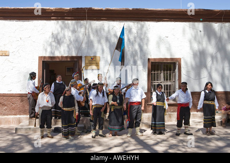 Mapuche Indians performing a dance, San Pedro de Atacama, Región de ...