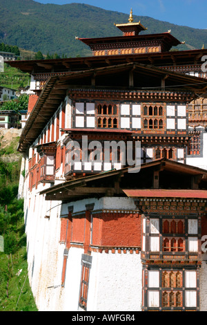 Tongsa Dzong, Buddhist monastery and fortress, in Tongsa, Bhutan Stock ...