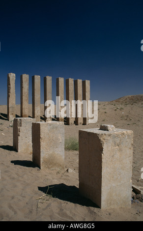 Temple of Bilquis (Awwam), Marib, Yemen Stock Photo - Alamy