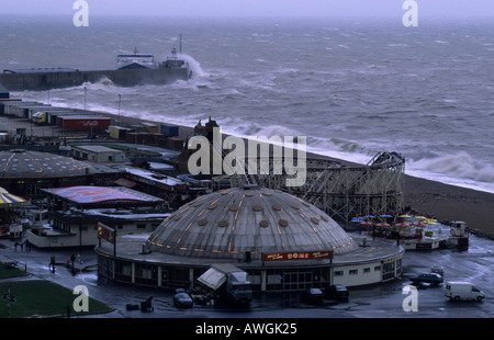 Rotunda Amusement Park and stormy sea in winter. Folkestone, Kent, UK ...