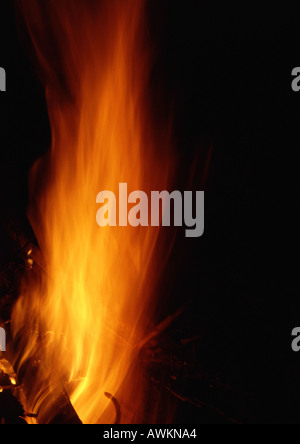 close up shot of fire flames in black Stock Photo - Alamy