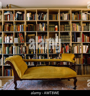 Stratford Library Stratford London E15 Stock Photo - Alamy