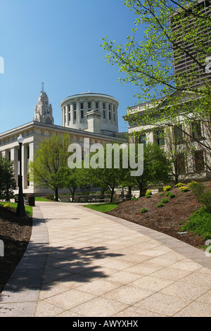 Ohio Statehouse Capital Building Greek Revival architecture Columbus ...