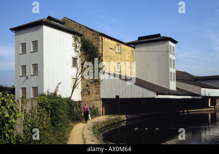 Botany Bay mill by the Leeds Liverpool canal at Chorley. A former Stock ...