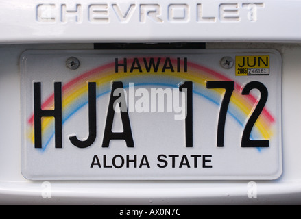Hawaii car license plate. Hawaiian license plate on back of car with ...