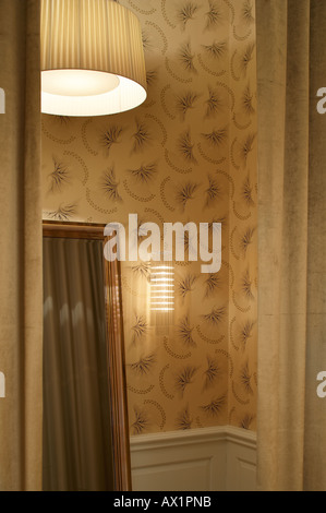 LK BENNETT SHOP, LIVERPOOL, UK Stock Photo - Alamy