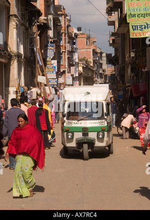 SAFA TEMPO AUTO RICKSHAW battery operated 3 wheeled taxi Patan ...
