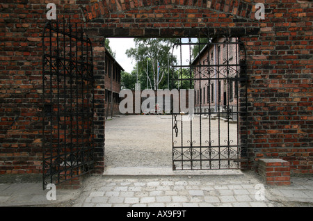 The Death Wall (execution wall) between Blocks 10 and 11, Auschwitz ...