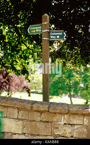 signpost for the cotswold way Stock Photo - Alamy