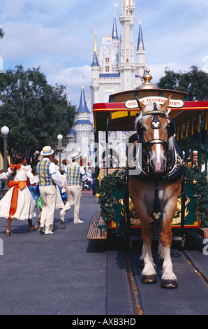 cinderella carriage disney world florida Stock Photo - Alamy