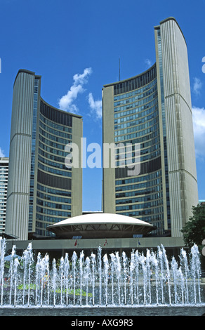 Toronto City Hall designed by Finnish architect Viljo Revell Stock ...