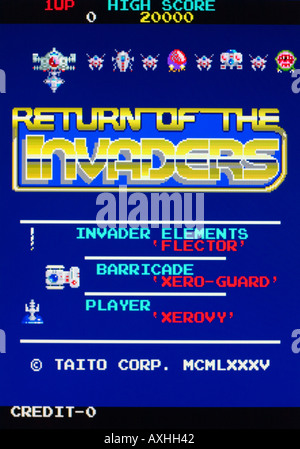 Return of the Invaders Taito 1985 Vintage arcade videogame screen shot ...