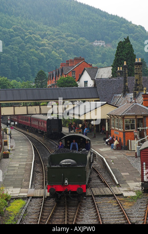 The signal box at Llangollen railway station, Denbighshire, Wales Stock ...