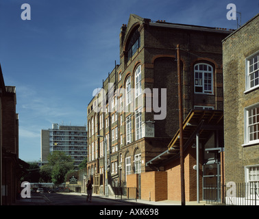 NETLEY SCHOOL AUTISTIC UNIT AND COMMUNITY CENTRE Stock Photo - Alamy