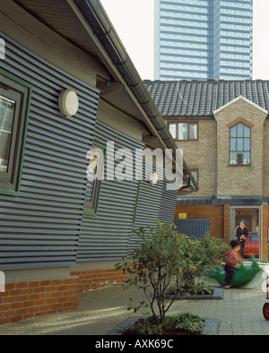 NETLEY SCHOOL AUTISTIC UNIT AND COMMUNITY CENTRE Stock Photo - Alamy