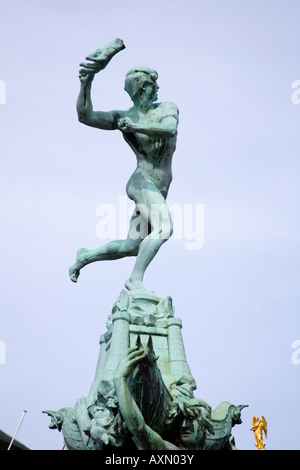 Brabo's statue in the Grote Markt (market Square), Antwerp. Belgium ...
