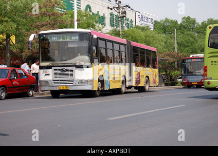 Articulated Bendy Bus Articulated buses are also known as tandem buses ...