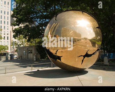 Sculpture garden United Nations New York USA Stock Photo - Alamy