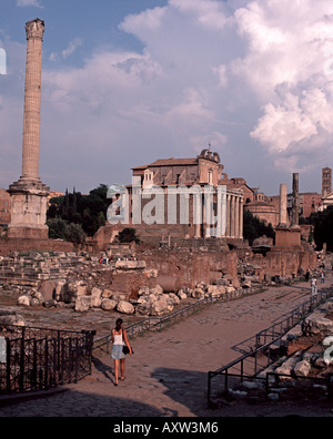 The Via Sacra through the Forum Romanum in Rome Stock Photo - Alamy
