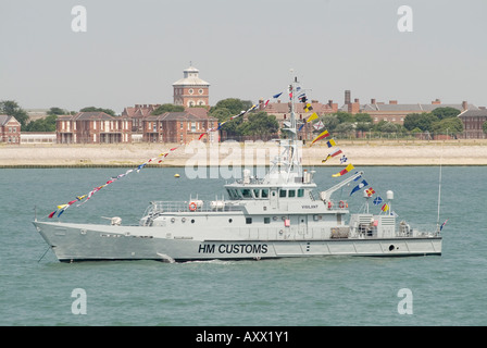 The UK Border Force customs cutter Vigilant Stock Photo - Alamy