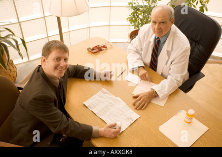 Doctor meets with drug rep, pharmaceutical representative ...