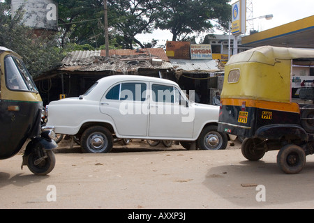 India, Karnâtaka, Mysore, ambassador car Stock Photo - Alamy