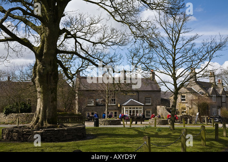 The George Pub Alstonefield village White Peak area Peak District ...