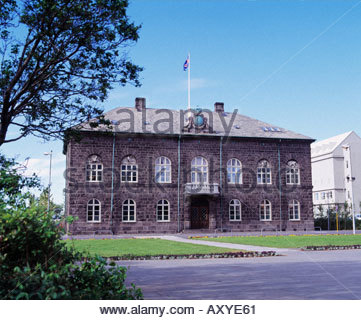 The Icelandic parliament building, Althingi, in Reykjavik, Iceland ...