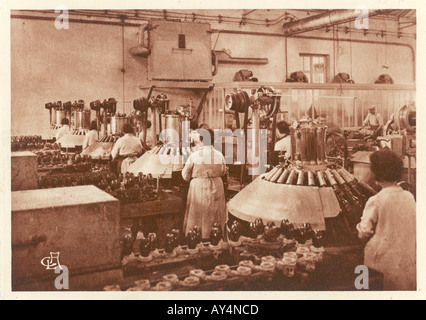 PERRIER SOURCE, INTERIOR Stock Photo - Alamy