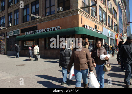 Starbucks Coffee on 125th Street in Harlem in Manhattan in NYC Stock ...