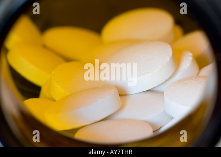 Zinc vitamin tablets inside a pill bottle Stock Photo - Alamy