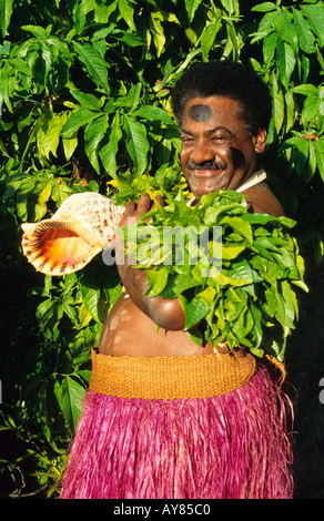Fiji man in traditional fijian clothing in kava ceremony Stock Photo ...