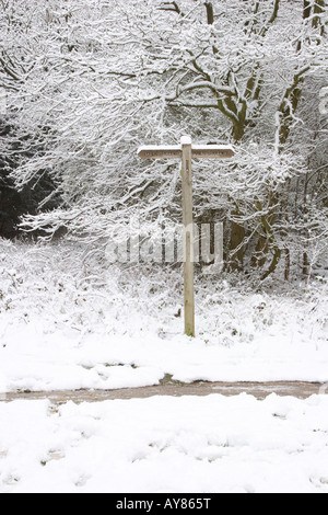 Bridle path sign Stock Photo - Alamy