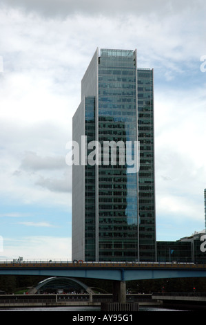 10 Upper Bank Street "Clifford Chance" Canary Wharf, Heron Quays , Isle ...